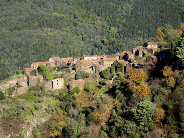 Pinhal Interior assina contrato de financiamento de 45 milhões de euros ...